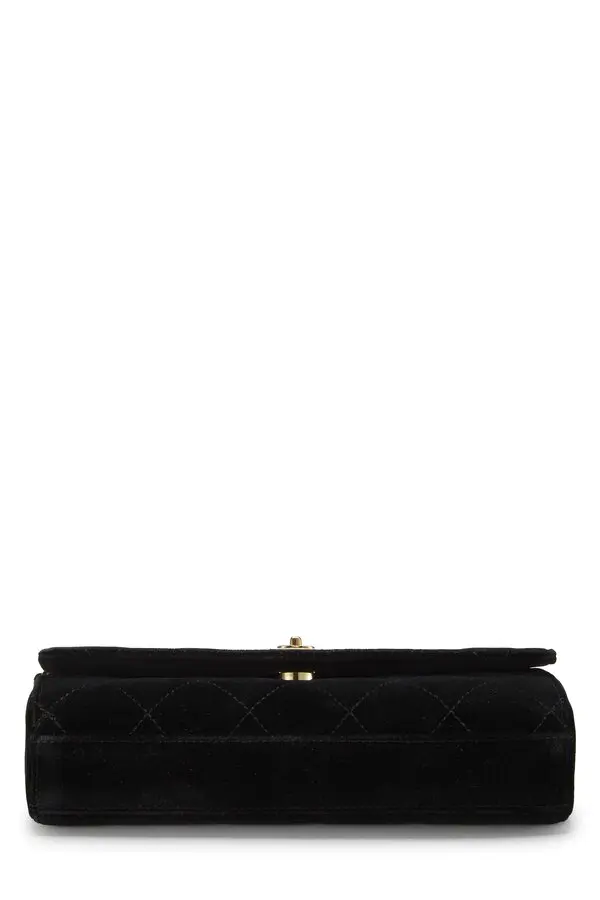 Chanel Velvet Chain Handbag