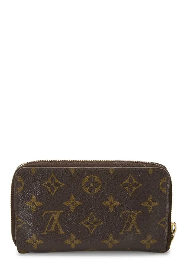 LOUIS VUITTON Monogram Canvas Zippy Compact