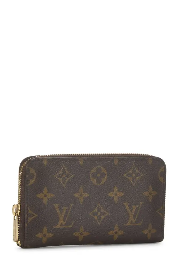 LOUIS VUITTON Monogram Canvas Zippy Compact
