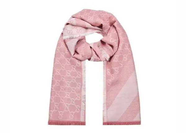 Gucci Gg Logo Scarf - Pink