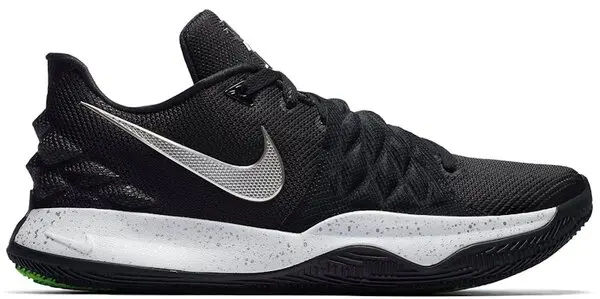 Nike Kyrie Low 1in Sneakers