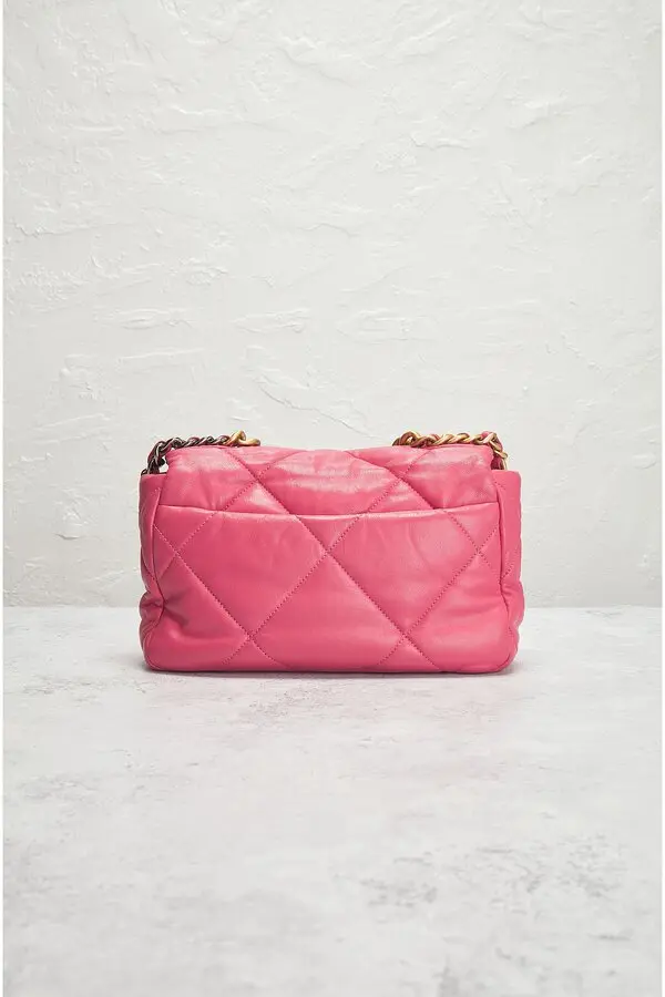 Chanel Lambskin 19 Flap Bag - Pink