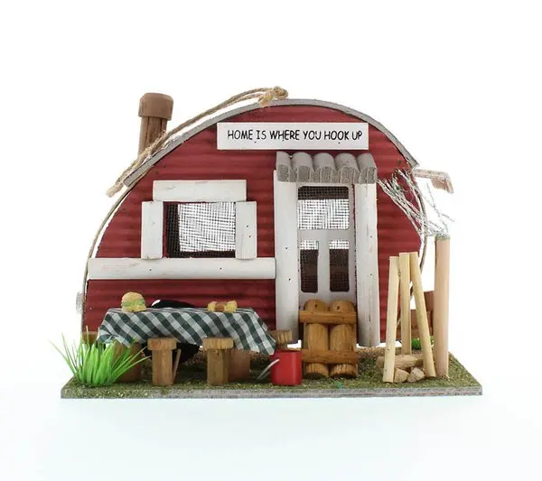 ZINGZ & THINGZ Red Trailer Birdhouse - One-color