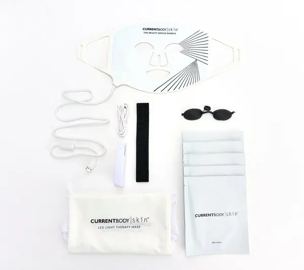 CURRENTBODY Skin Led Light Therapy Mask & Hydrogel Masks