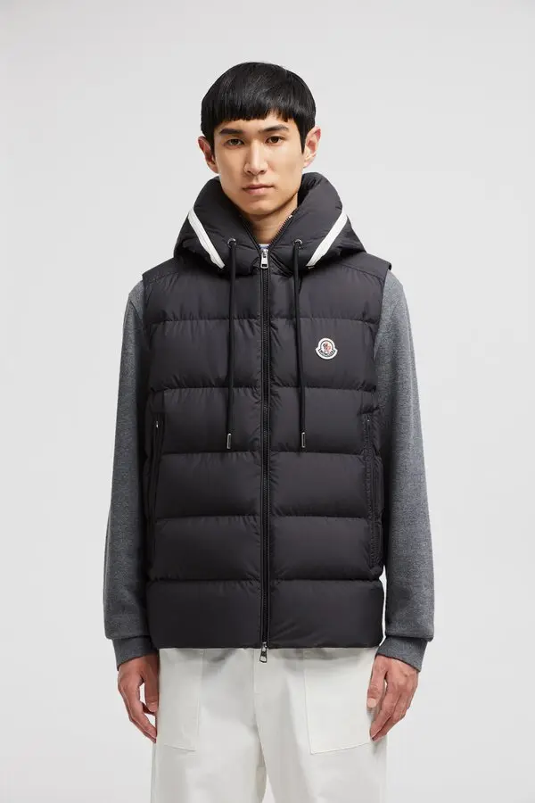 Moncler Cardamine Hooded Down Vest - Black | Editorialist