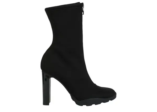 Alexander McQueen Slim Tread Ankle Boots - Black