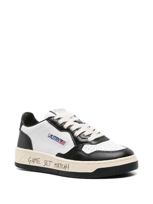 AUTRY Medalist Leather Sneakers - White