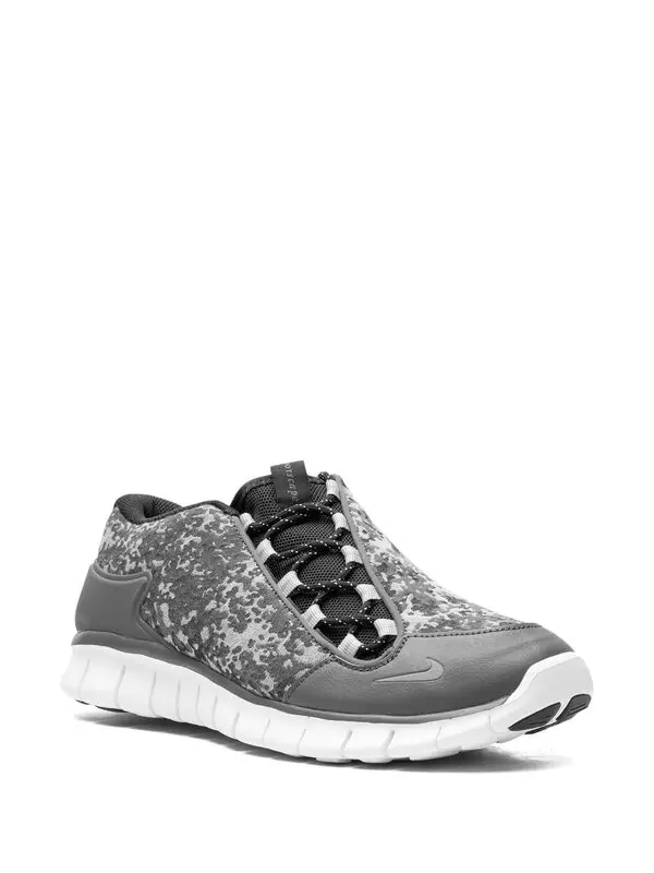 Nike Footscape Free Sneakers