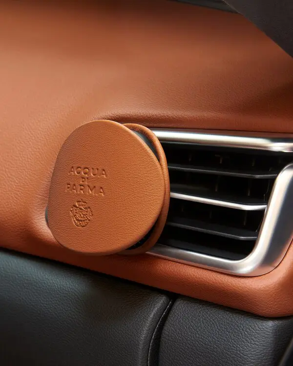 ACQUA DI PARMA Car Diffuser Leather Case Chocolate - Brown