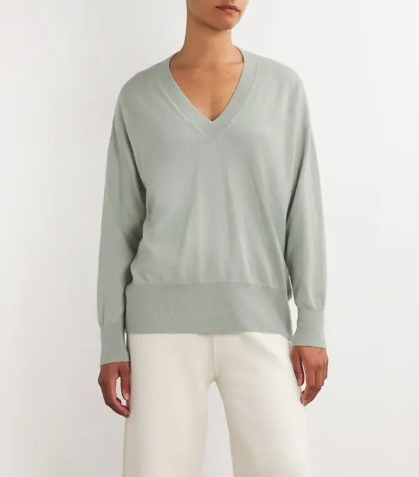 Le Kasha Organic Cashmere V-neck Sweater