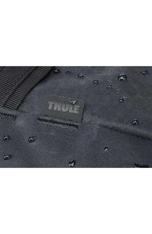 Thule Aion 35-liter Duffle - Black