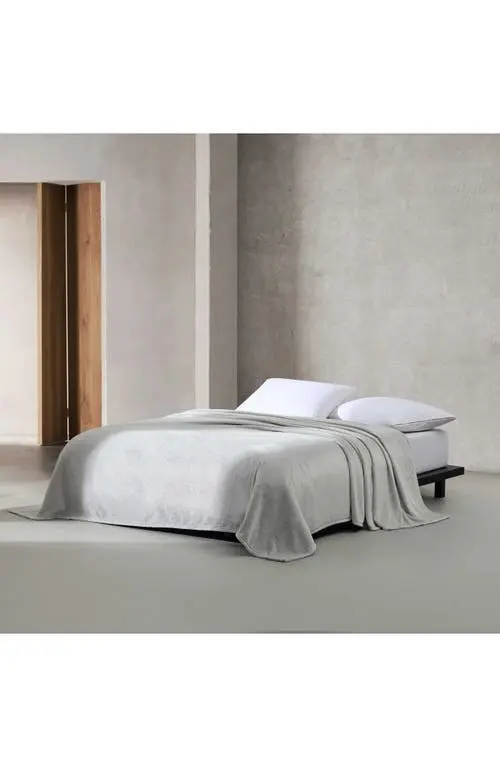 Calvin Klein Core Plush Blanket - Grey