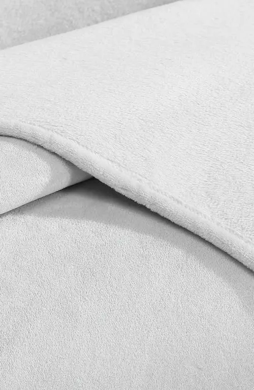 Calvin Klein Core Plush Blanket - Grey