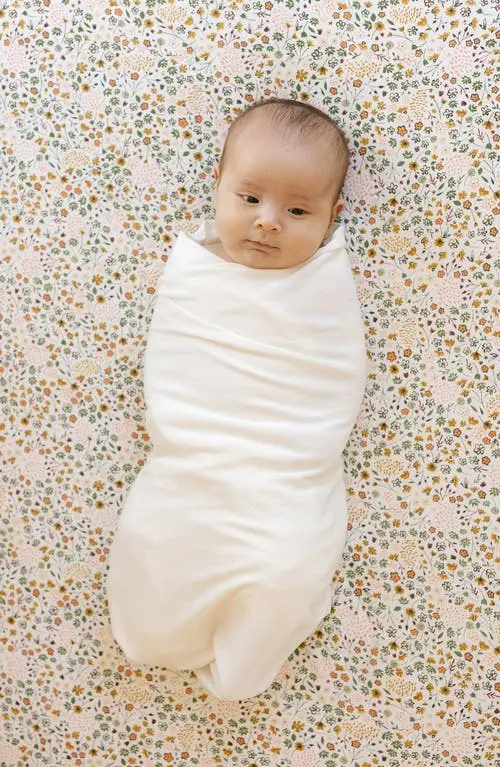 LITTLE UNICORN Knit Crib Sheet - Pressed Petals