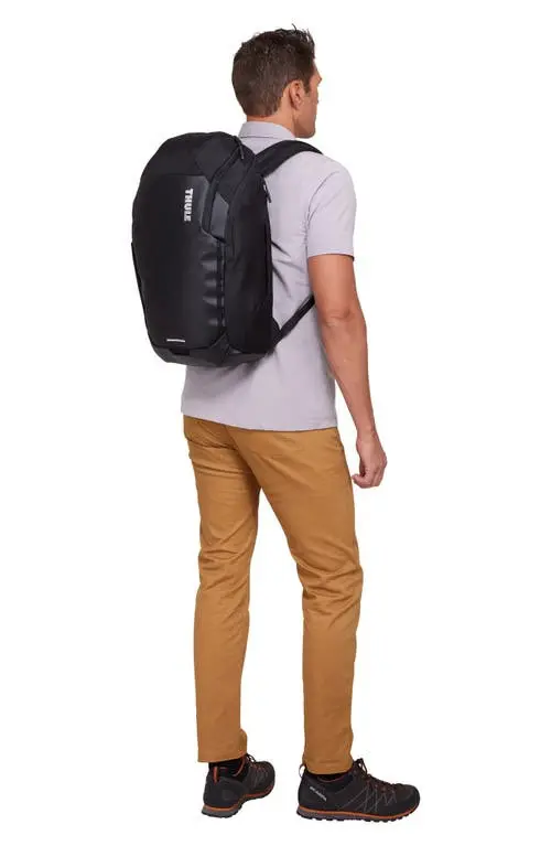 Thule Chasm 26-liter Backpack - Black
