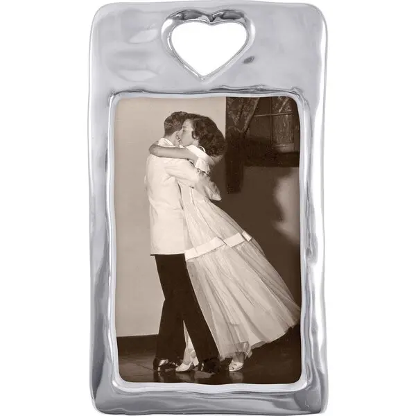MARIPOSA Open Heart Picture Frame