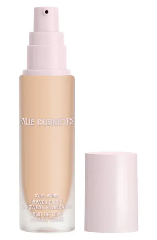 KYLIE COSMETICS Power Plush Longwear Foundation - 2c