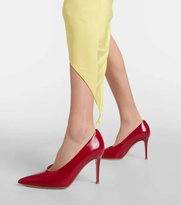 GIANVITO ROSSI Robbie 85 Patent Leather Pumps - Red
