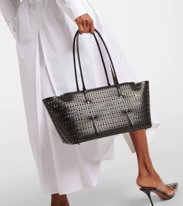Alaïa Mina 32 Leather Shoulder Bag
