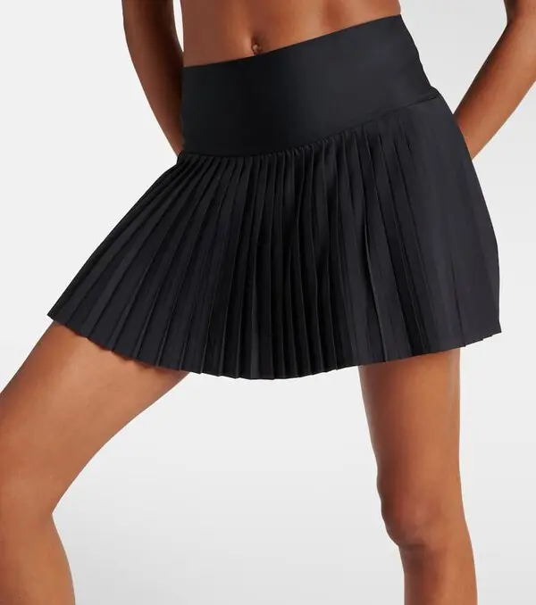 Alo Yoga Grand Slam Pleated Skirt In Black - 20% Off | Editorialist