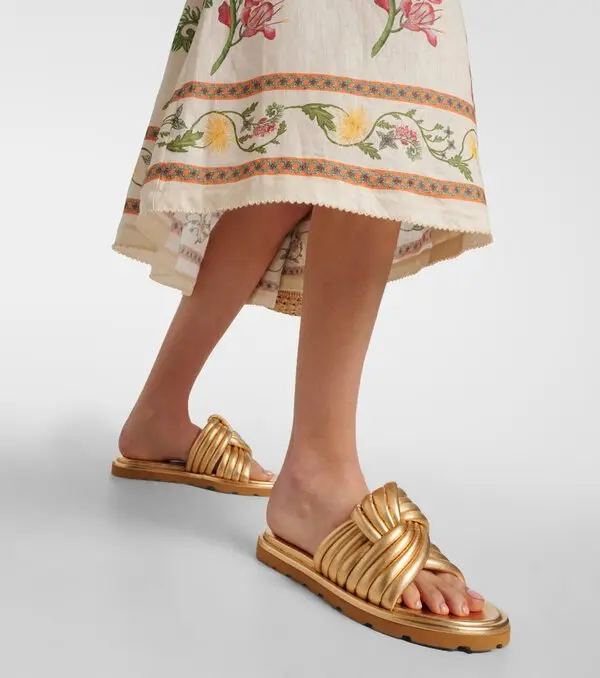 GIANVITO ROSSI Ottavia Metallic Leather Slides - Gold