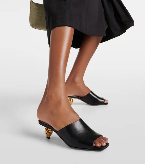 Bottega Veneta Knot 45 Leather Mules