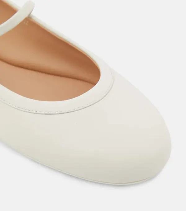 GIANVITO ROSSI Carla Leather Mary Jane Flats - White