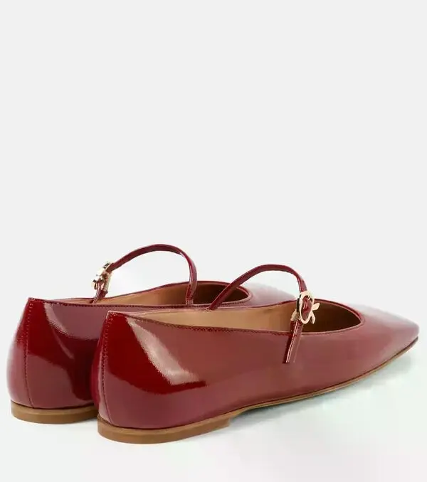GIANVITO ROSSI Christina Mary Jane Flats - Red