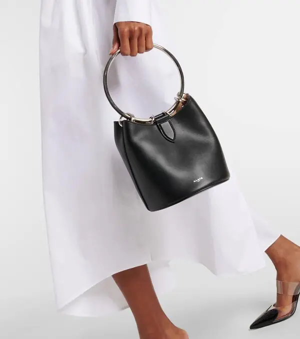 Alaïa Ring Medium Leather Bucket Bag - Black