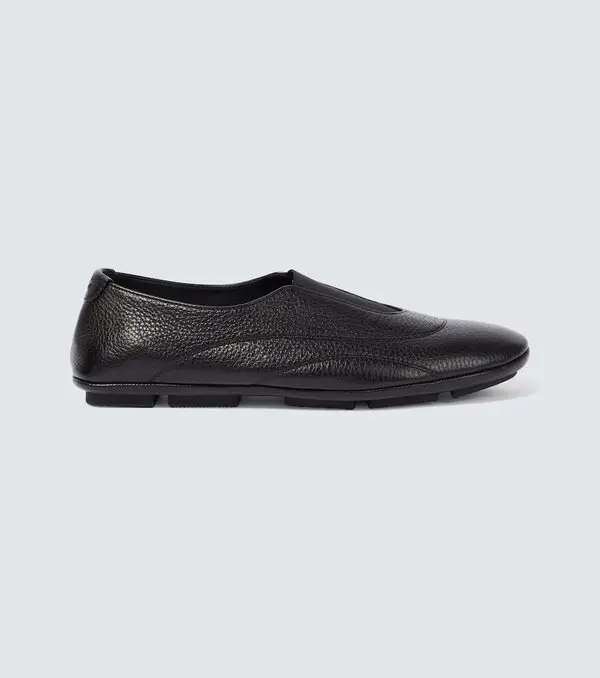 Dolce & Gabbana Leather Flats - Black