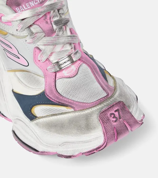 Balenciaga Cargo Sneakers - Grey | Editorialist