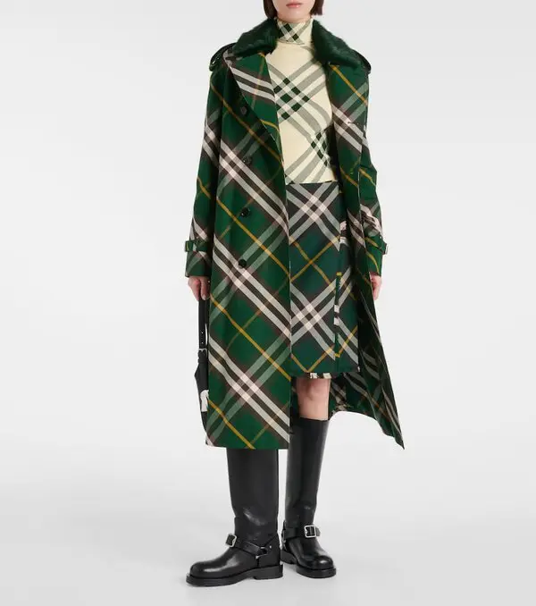 Burberry Check Turtleneck Sweater - White