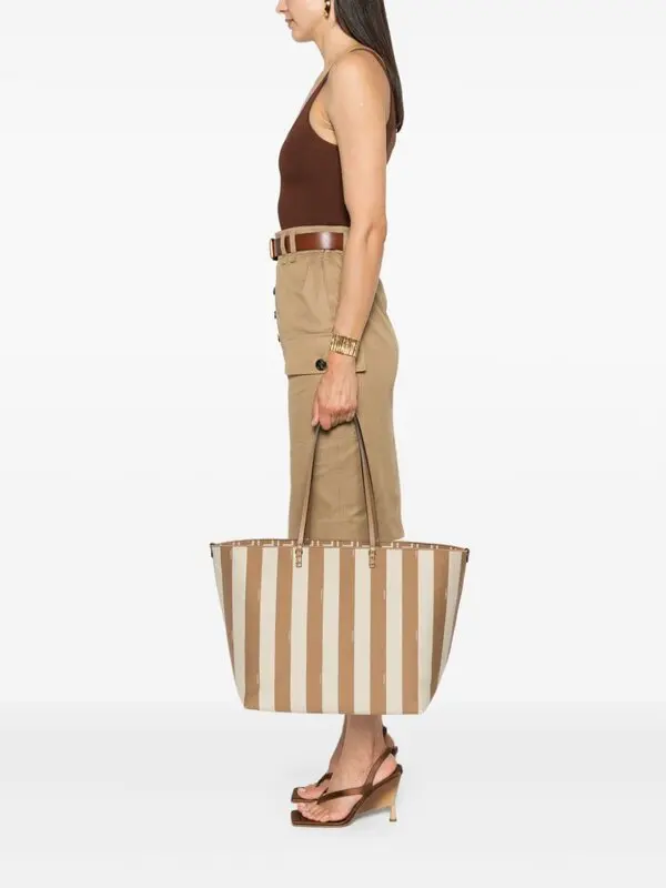Fendi Large Roll Tote - Neutrals