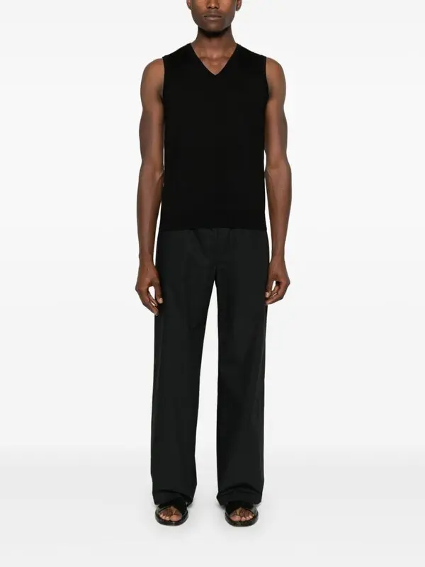 MODES Merino Knitted Vest - Black