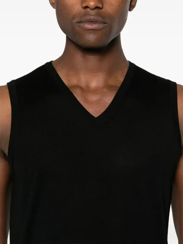 MODES Merino Knitted Vest - Black