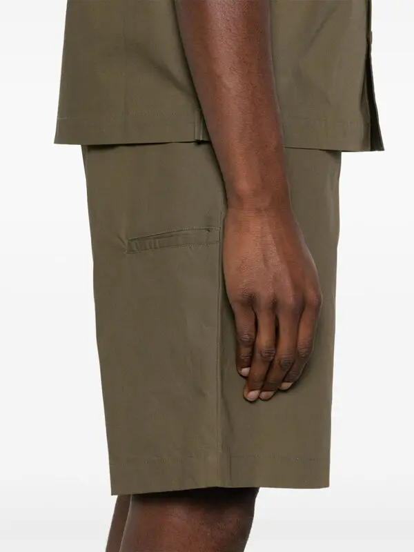 MODES Poplin Bermuda Shorts - Green