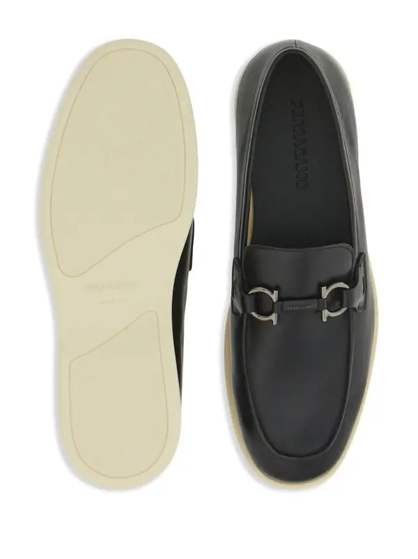 FERRAGAMO Gancini-plaque Leather Loafers - Black