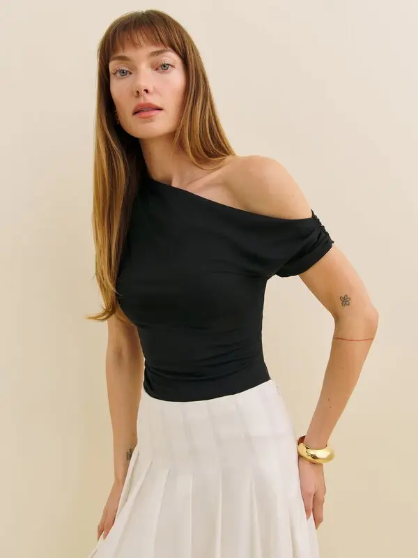 REFORMATION Belle Knit Top - Black