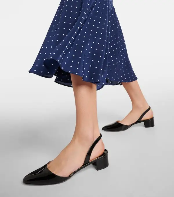 Manolo Blahnik Aspro 30 Patent Leather Slingback Pumps - Black