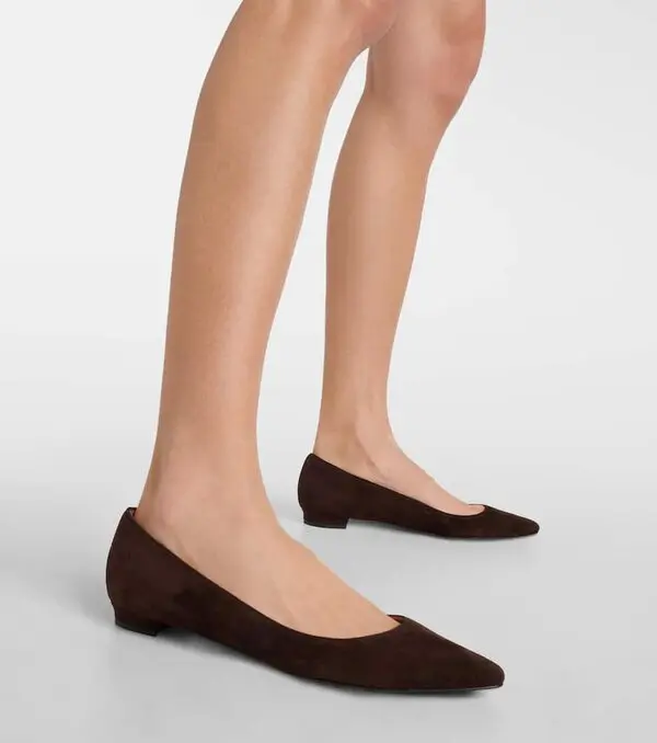 MANOLO BLAHNIK ブラウンフラットシューズ 38½ Manolo Blahnik Lanza Bb Suede Ballet Flats - Brown | Editorialist