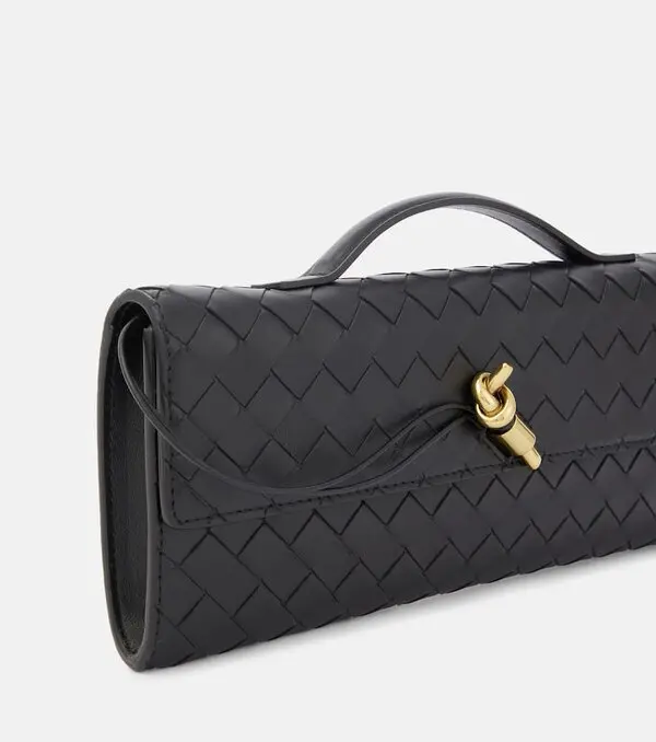 Bottega Veneta Andiamo Intrecciato Leather Clutch - Black