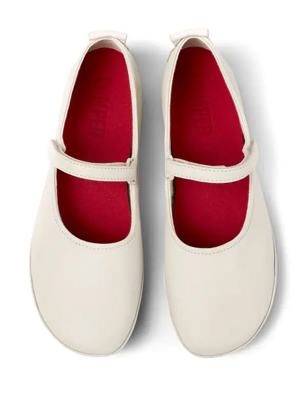 Camper Right Nina Leather Ballerinas - Neutrals