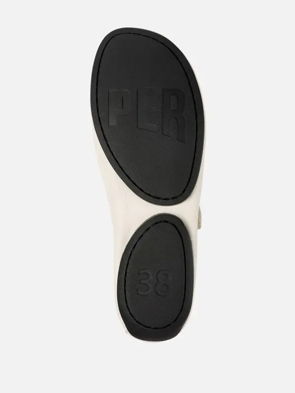 Camper Right Nina Leather Ballerinas - Neutrals