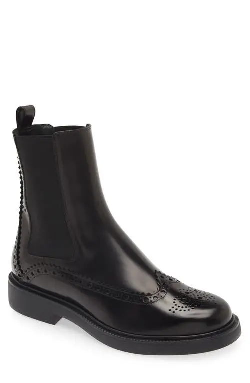 TOD'S Wingtip Chelsea Boots