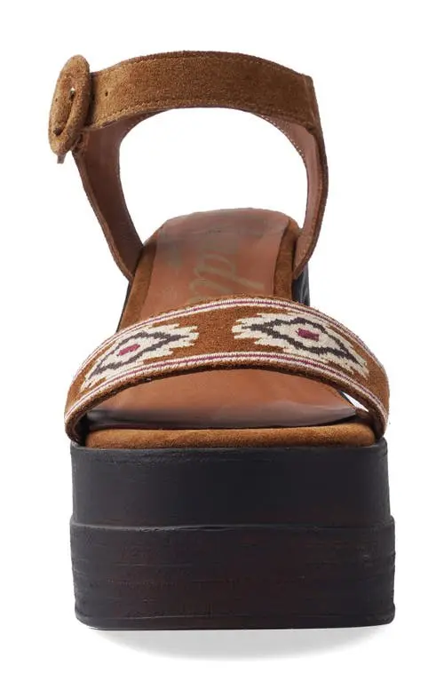 CANDIE'S Torina Platform Sandal - Tan