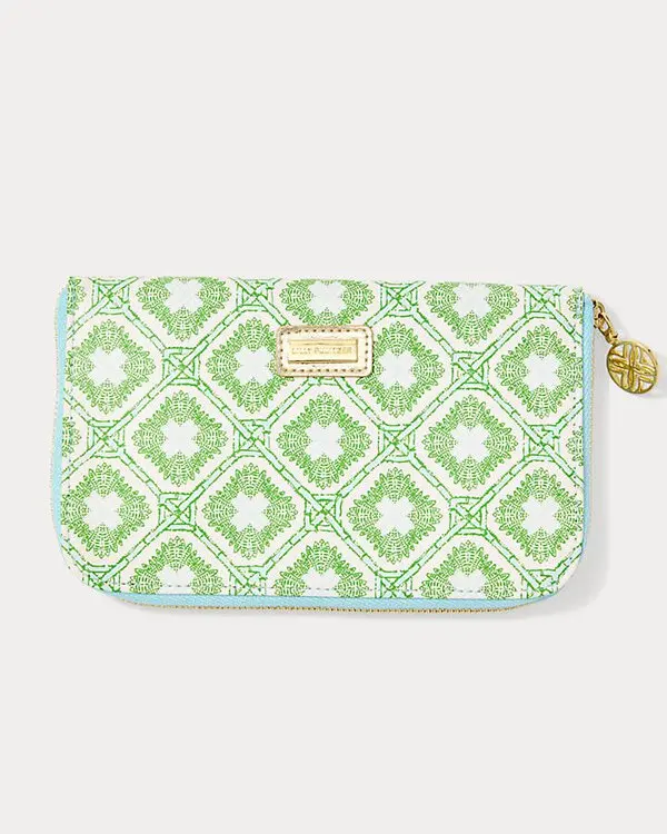 LILLY PULITZER Passport Travel Wallet - Coconut Bamboo Logo Trellis