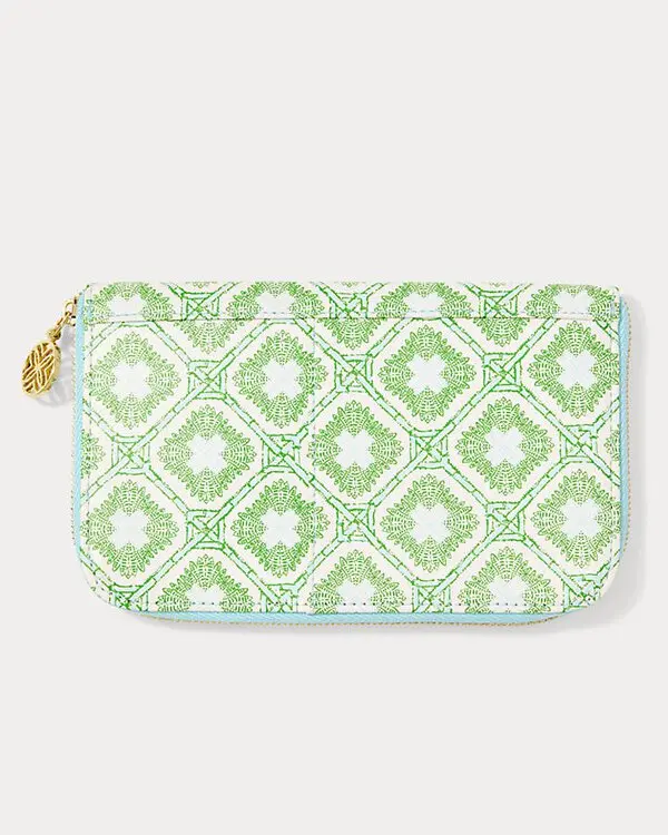 LILLY PULITZER Passport Travel Wallet - Coconut Bamboo Logo Trellis