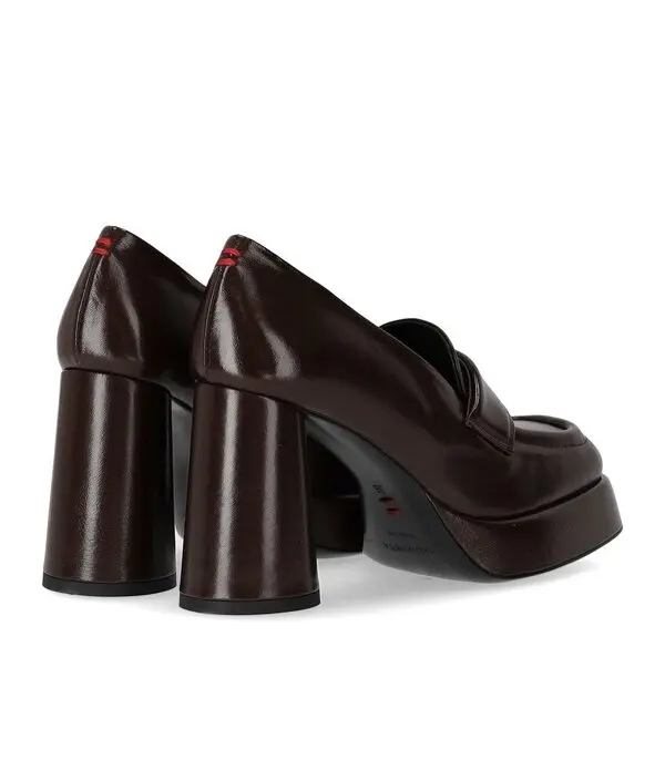 HALMANERA Glaze Heeled Loafer