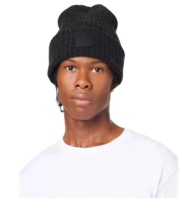Marc Jacobs Ribbed Beanie