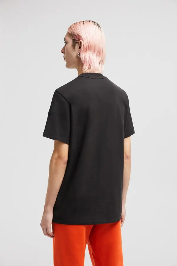 Moncler Pixel Logo Cotton T-Shirt - Black | Editorialist